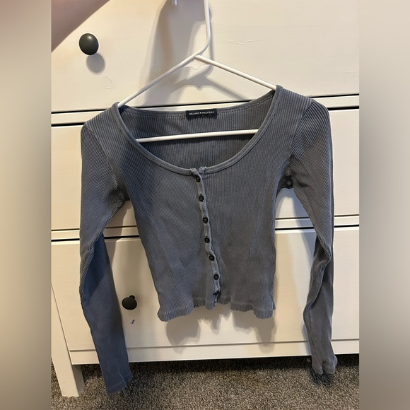 Brandy Melville | Tops | Brandy Melville Top | Poshmark